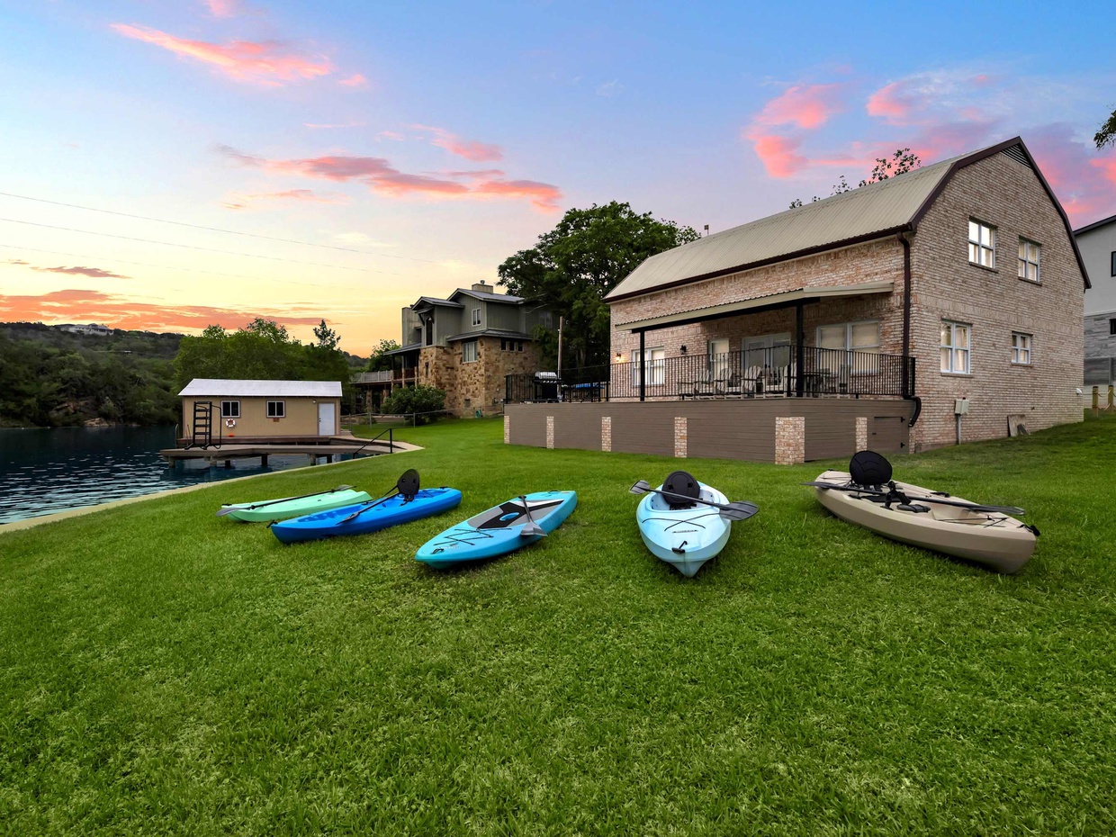 View Sunset Point on LBJ | A Kingsland Vacation Rental