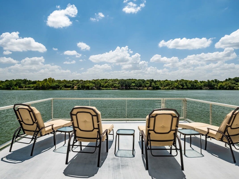 Lake LBJ Vacation Rentals | Hill Country Stays