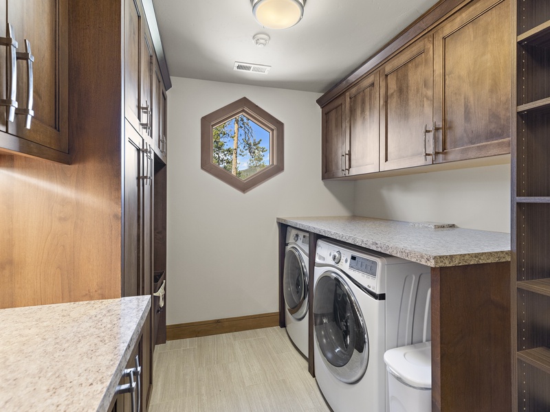 Evergreen Peak Retreat | Alpine Edge