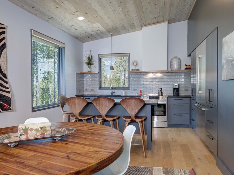 View 12 Lake Cabin | Moonlight Basin Lodging