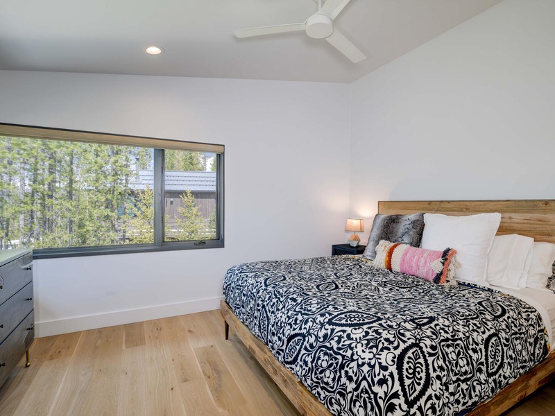 View 12 Lake Cabin | Moonlight Basin Lodging